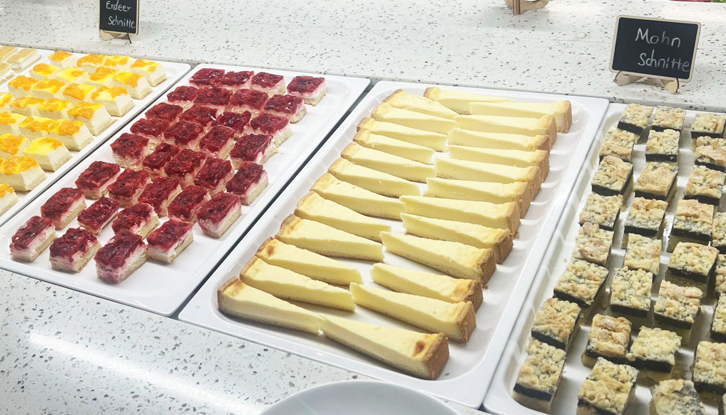 Gourmet Zhou Restaurant - Home